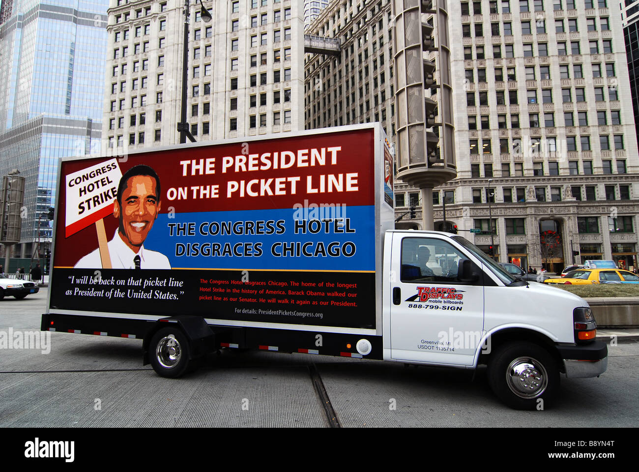 Cartel electoral hi-res stock photography and images - Alamy