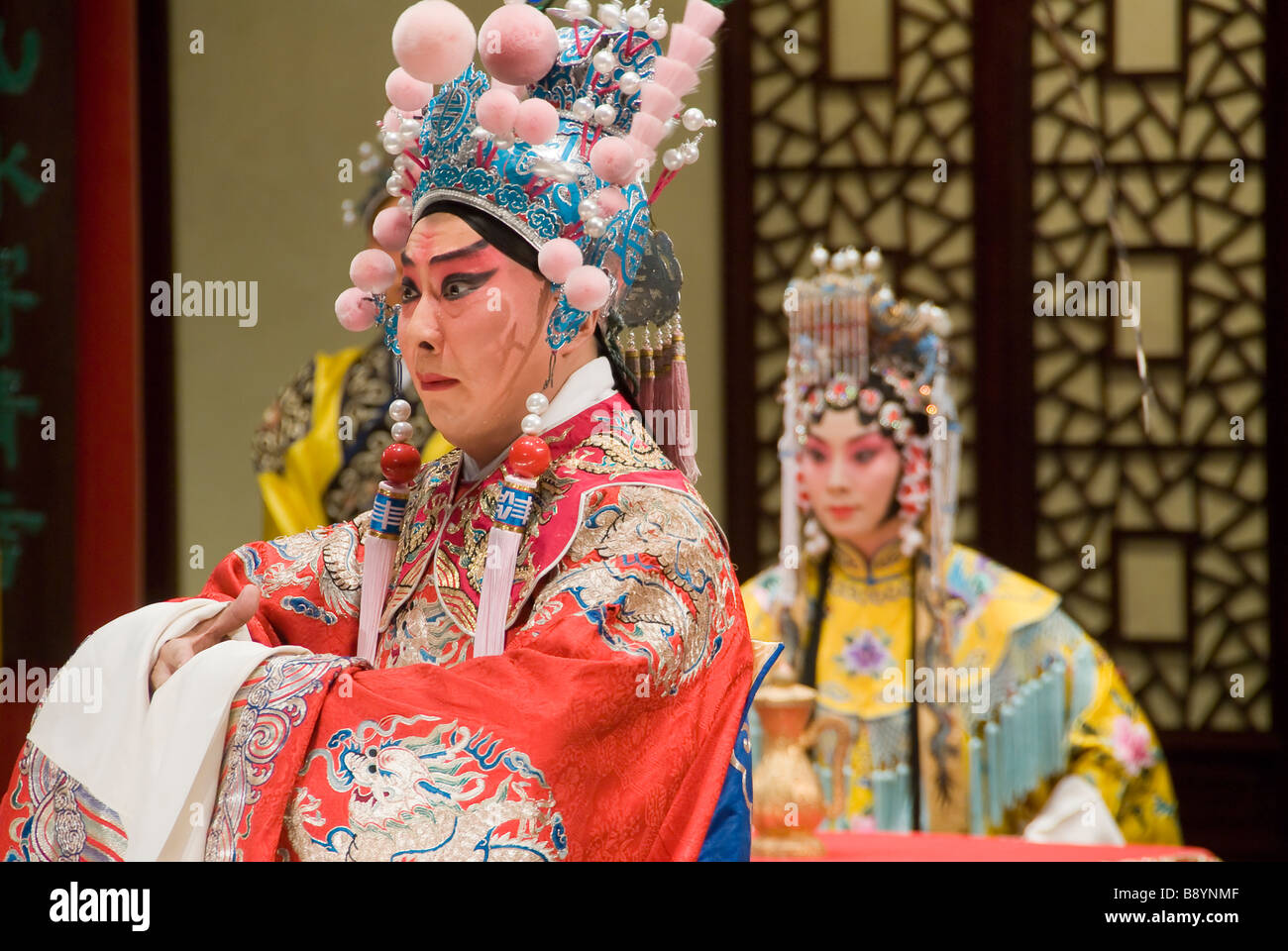 Traditional Chinese Opera, Beijing, China Stock Photo - Alamy