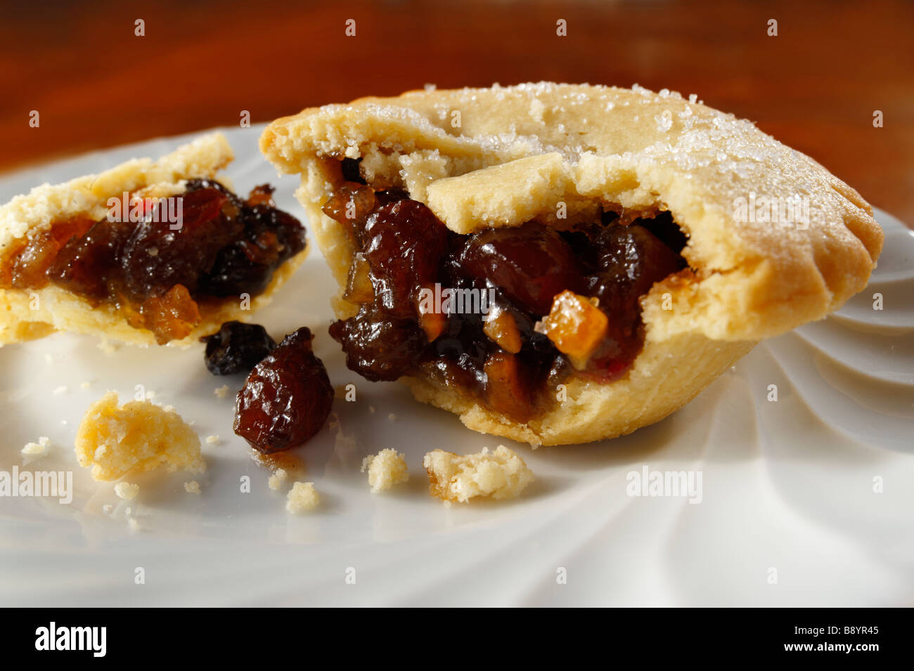 Mince pie hi-res stock photography and images - Alamy