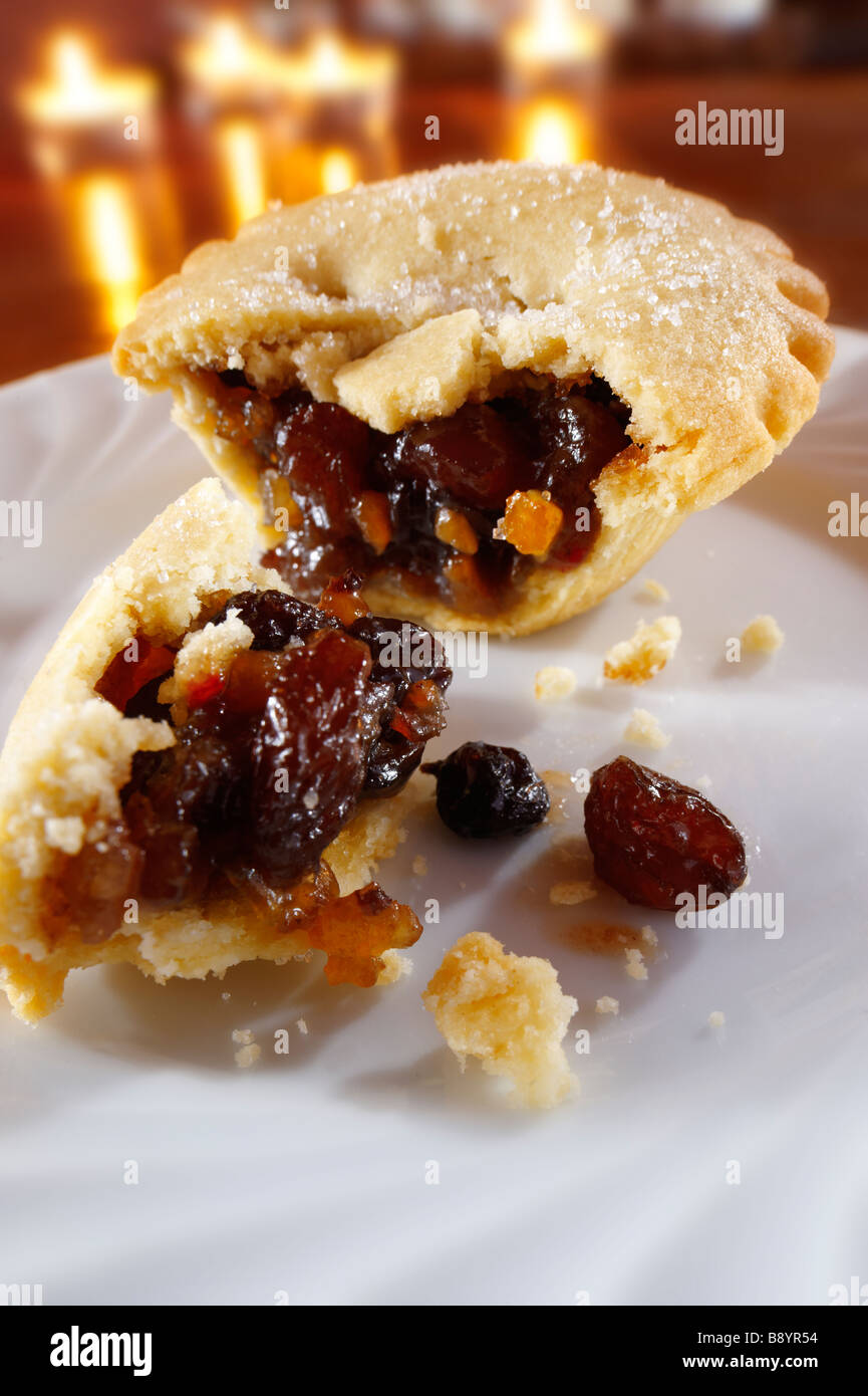 Ready Made Mince Pies High Resolution Stock Photography and Images - Alamy