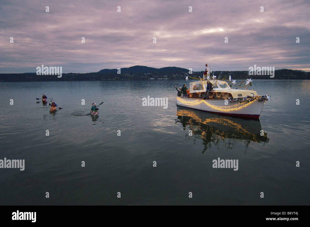 Sinterklaas boat hi-res stock photography and images - Alamy