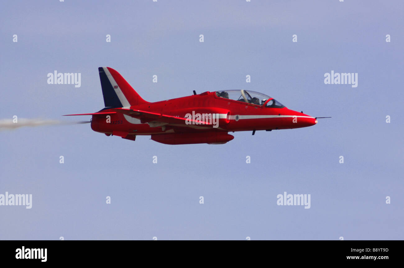 The Red Arrow performing a fast flyby, Perfect! Stock Photo - Alamy