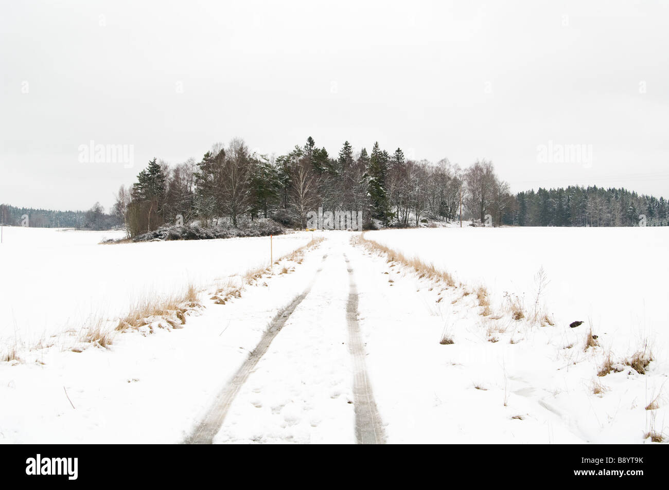 Tracks in the landscape hi-res stock photography and images - Alamy
