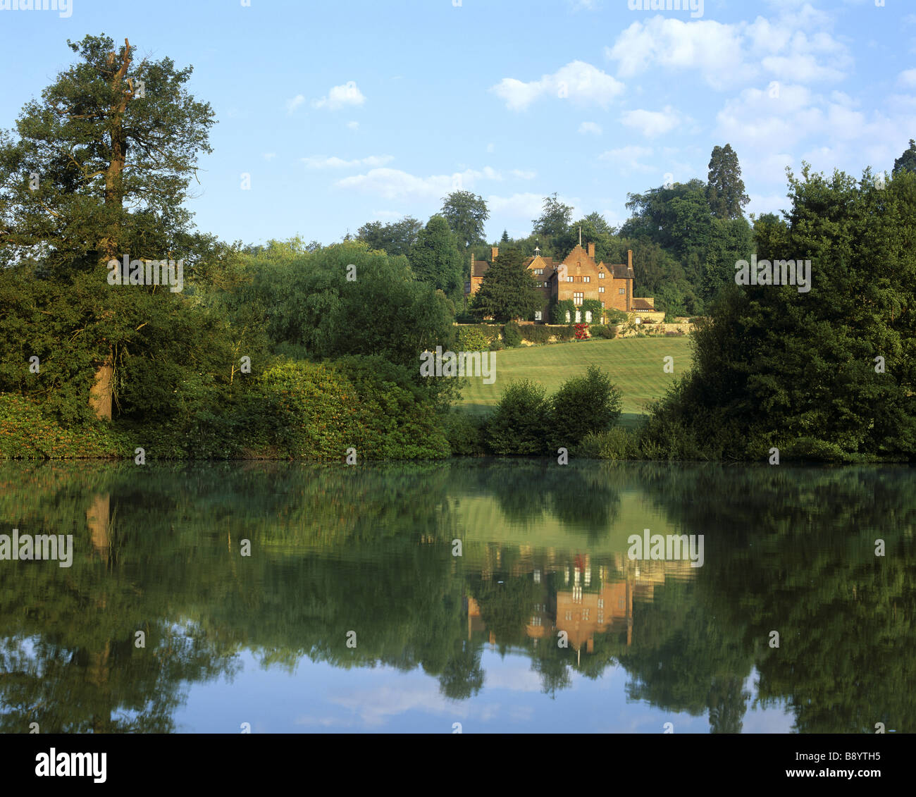 Chartwell lake hi-res stock photography and images - Alamy