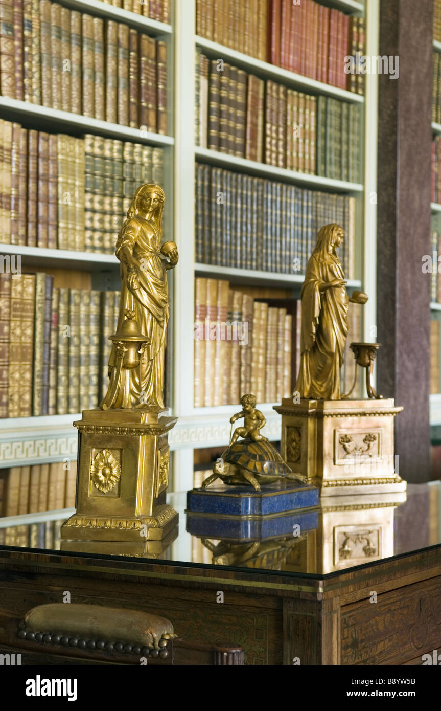 Hinton ampner interior hi-res stock photography and images - Alamy