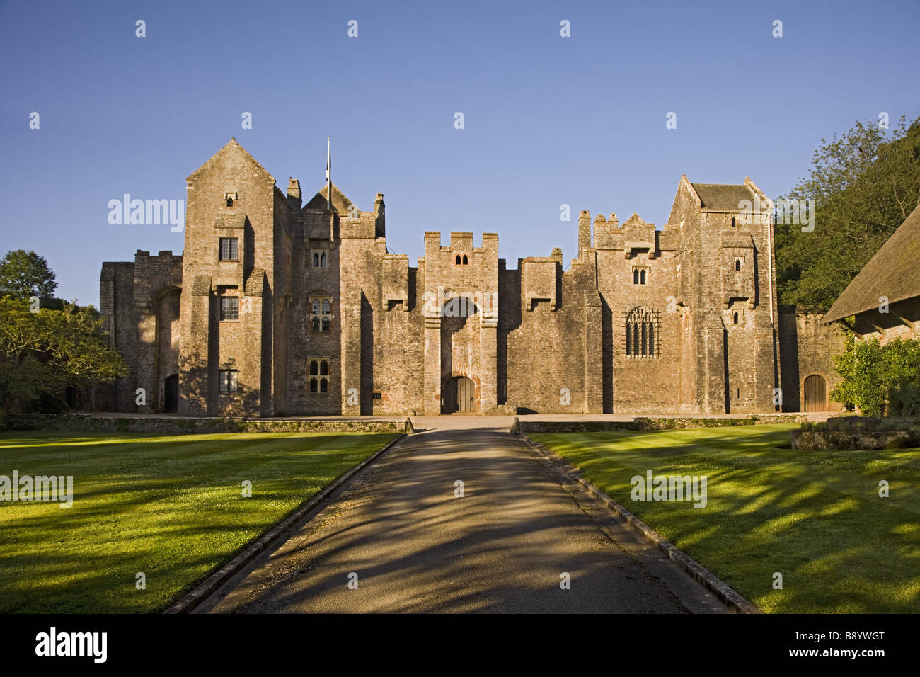 Compton castle hi-res stock photography and images - Alamy