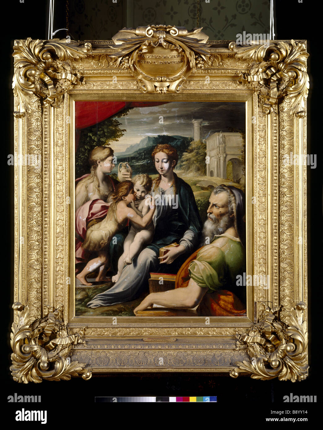 Collection of virgin figures hi-res stock photography and images - Alamy