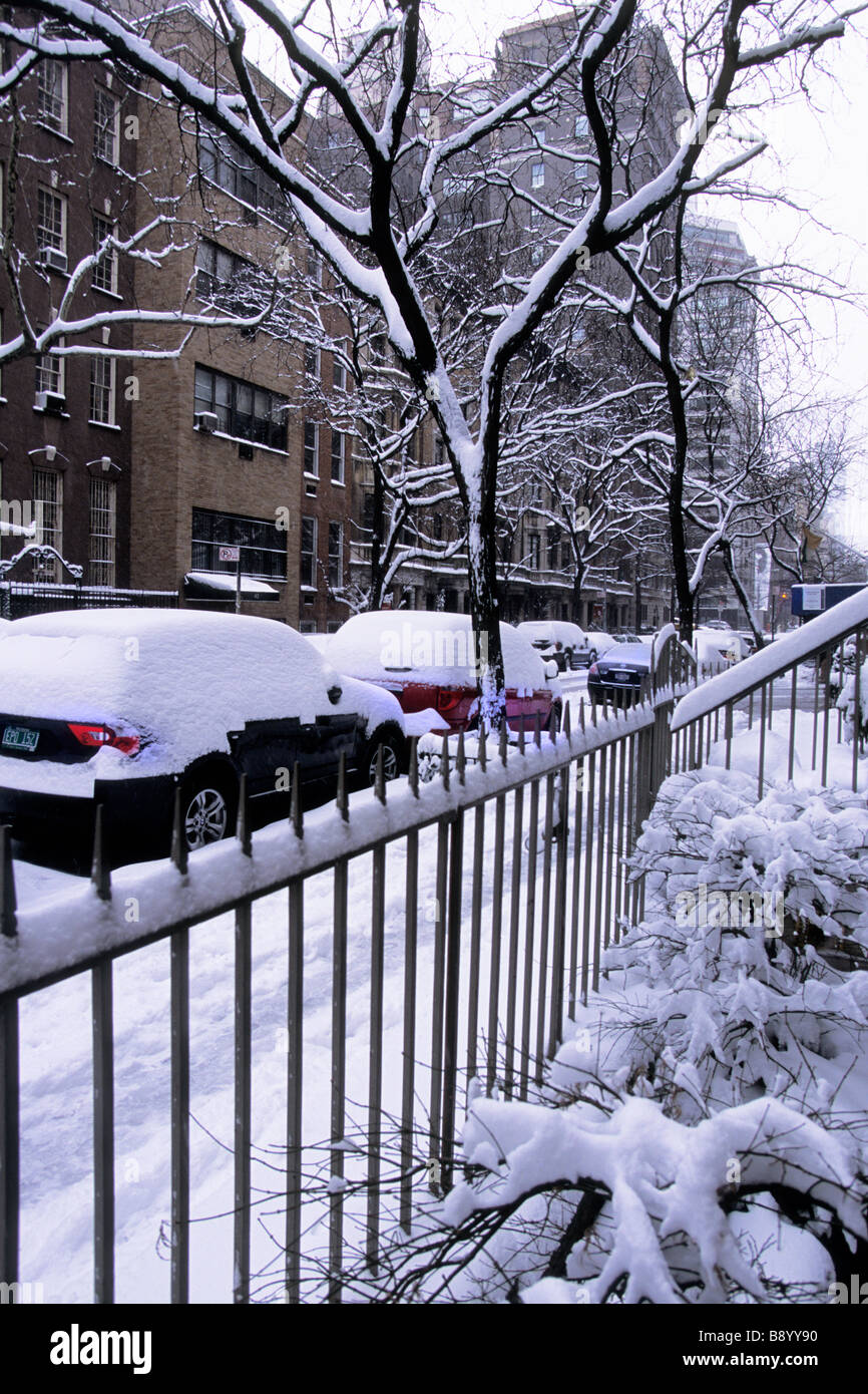 Day after the snowstorm hi-res stock photography and images - Alamy