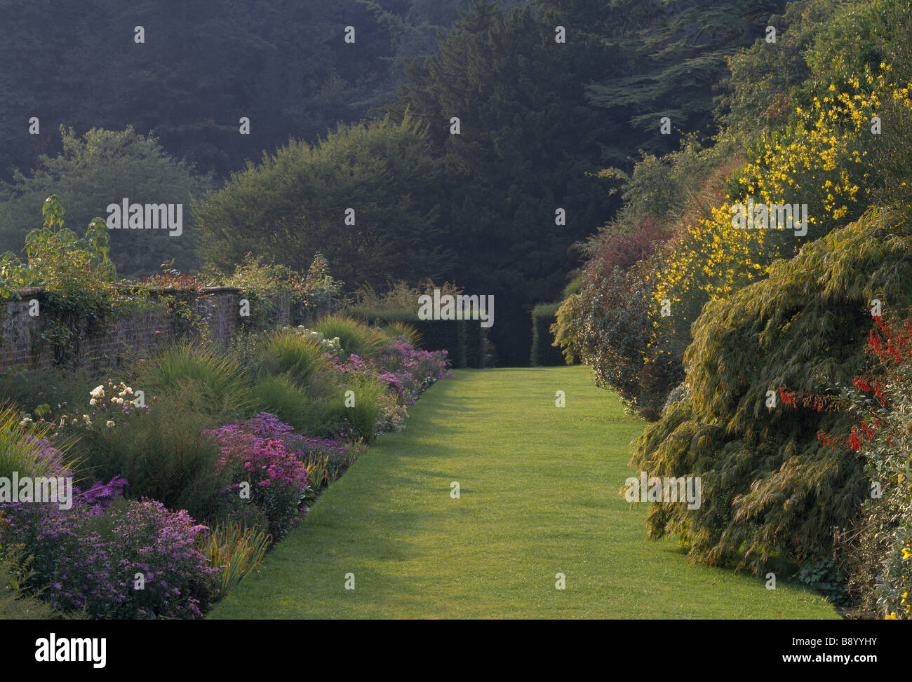 Upton house and garden hi-res stock photography and images - Alamy