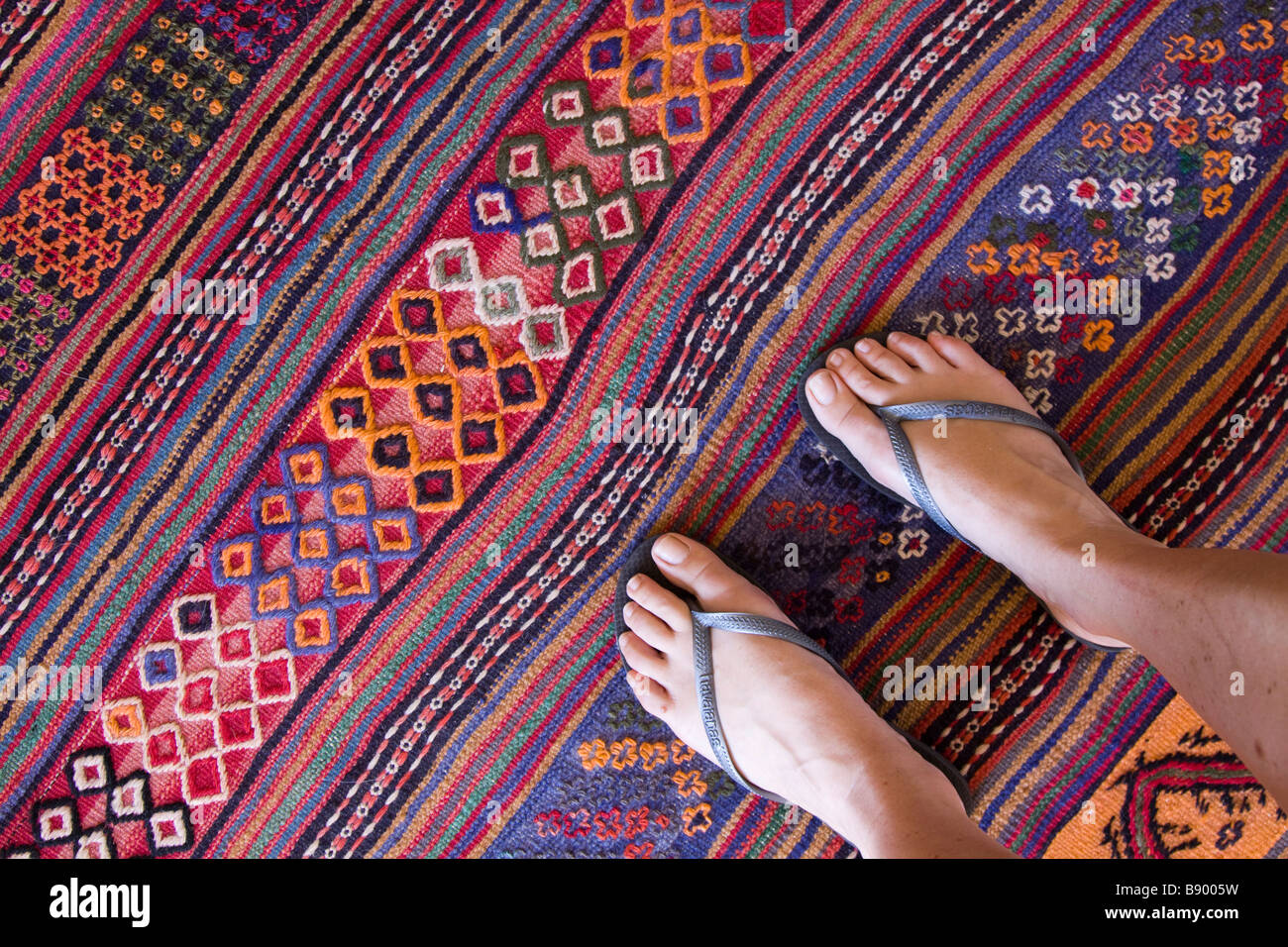 Feet flip flop hi-res stock photography and images - Alamy
