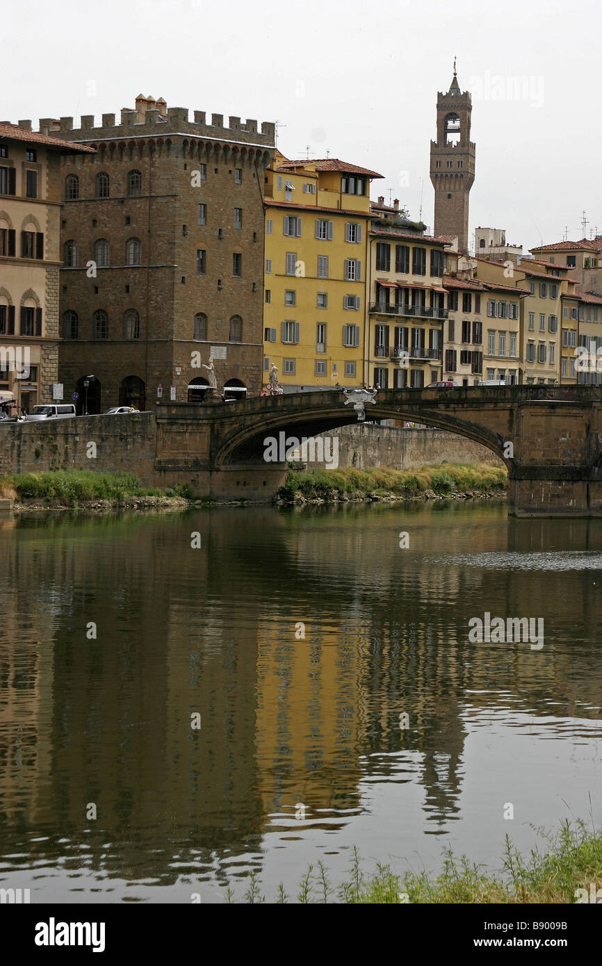 Bridge over River Arno, Florence, Italy Stock Photo - Alamy