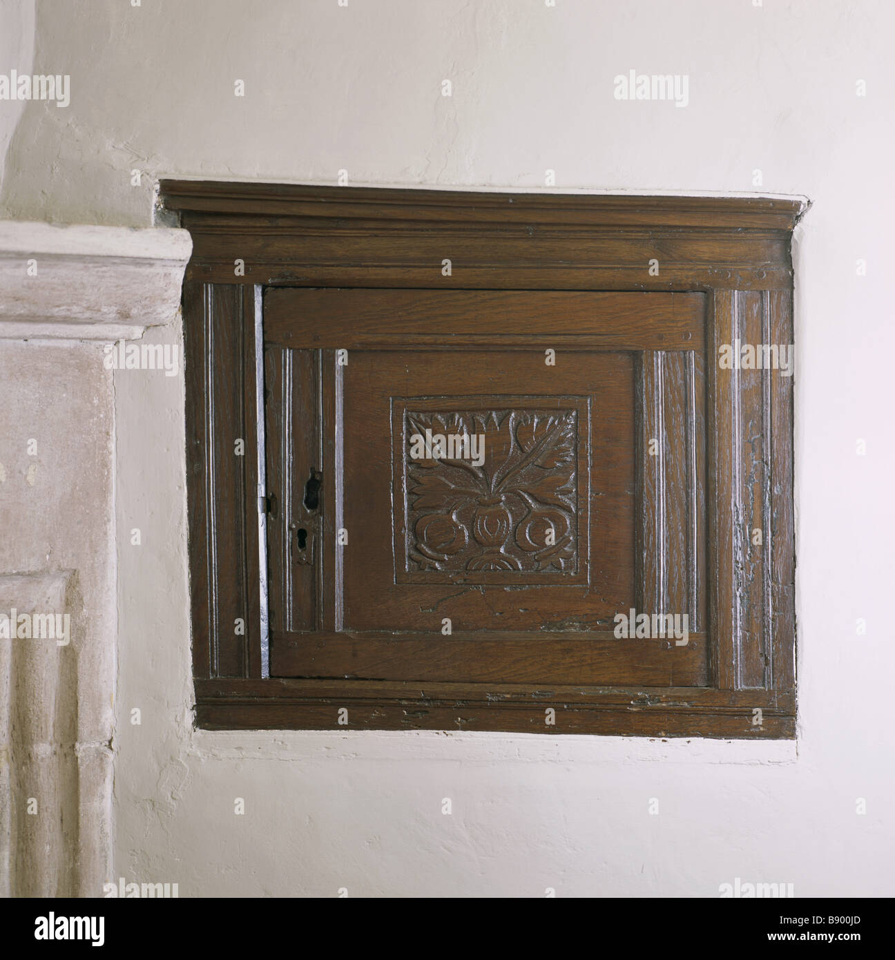 English manor house interiors door hi-res stock photography and images ...