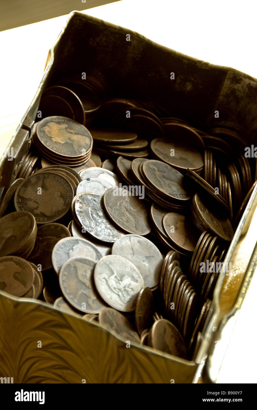 Old pennies hi-res stock photography and images - Alamy