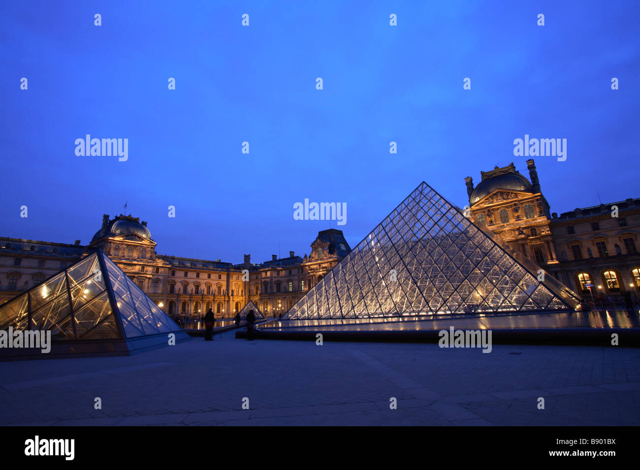 The Pyramids of the Louvre palace, Paris, France Stock Photo - Alamy