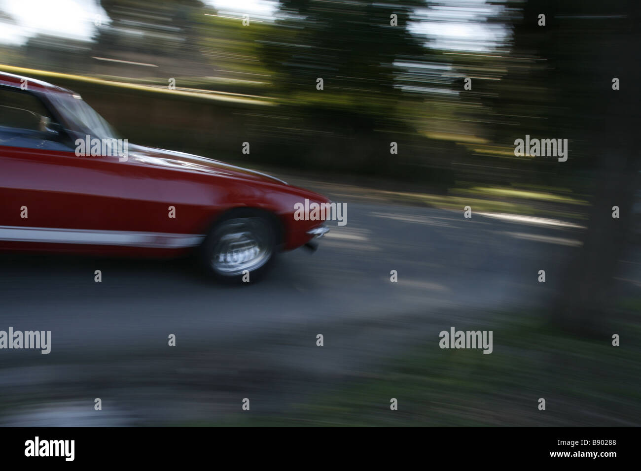 Action speed blur vintage car hi-res stock photography and images - Alamy