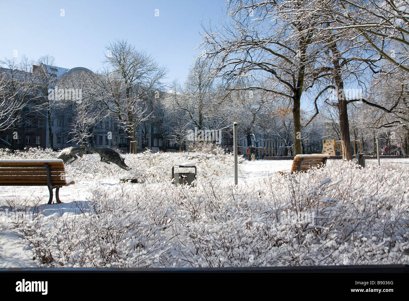 park winter scene Stock Photo - Alamy