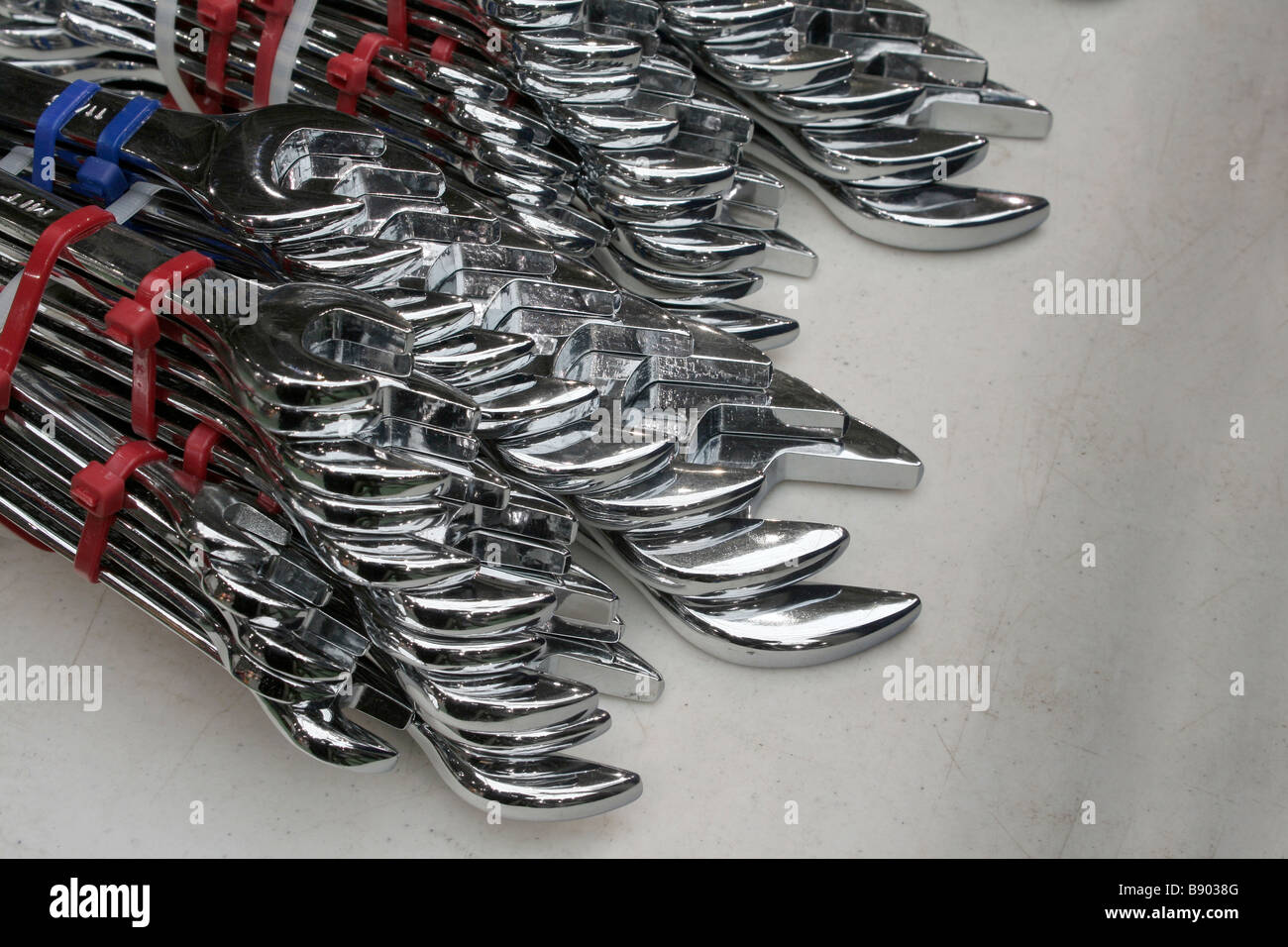 Box End Wrench Stock Photos & Box End Wrench Stock Images - Alamy