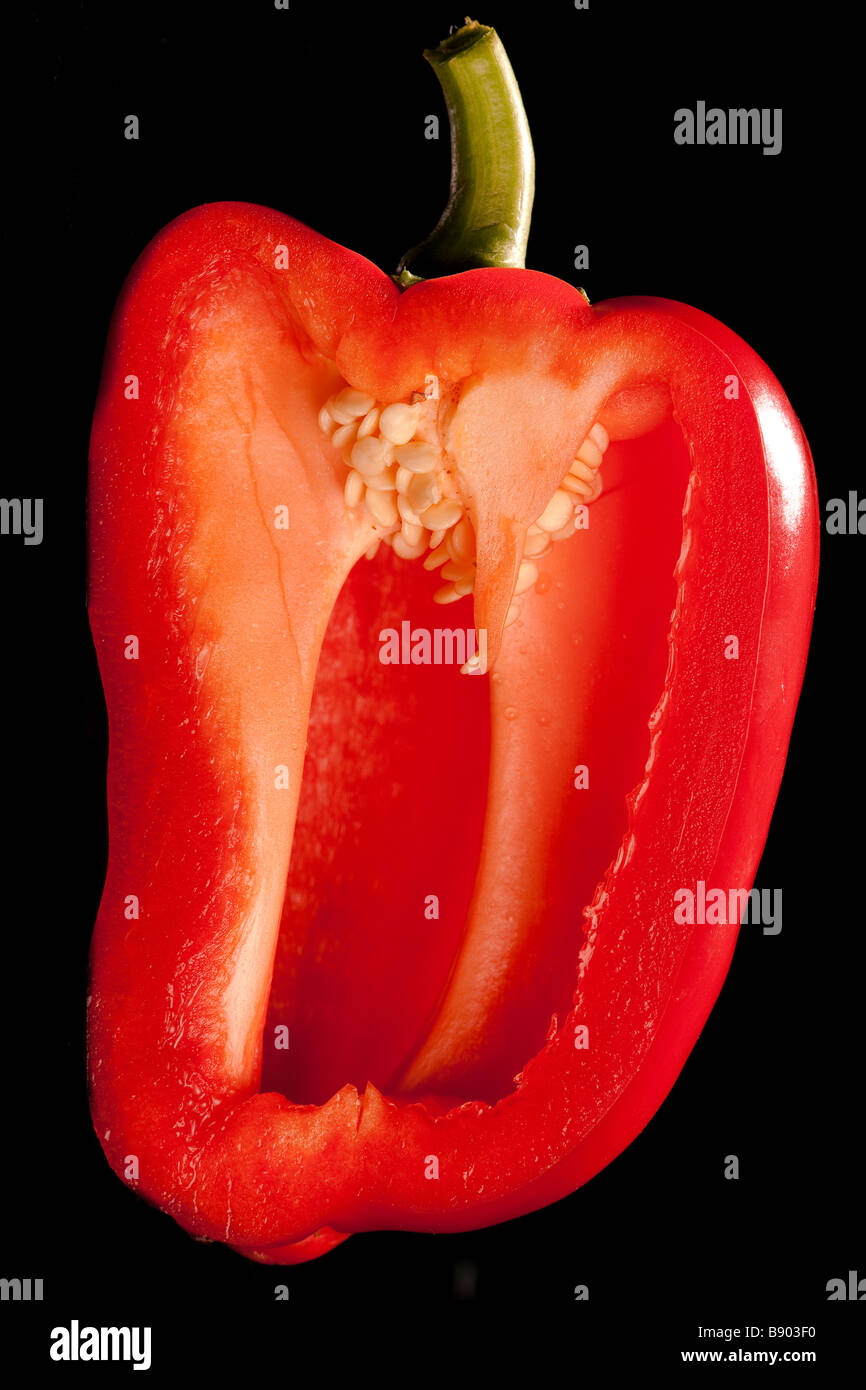 Cross section red capsicum hi-res stock photography and images - Alamy