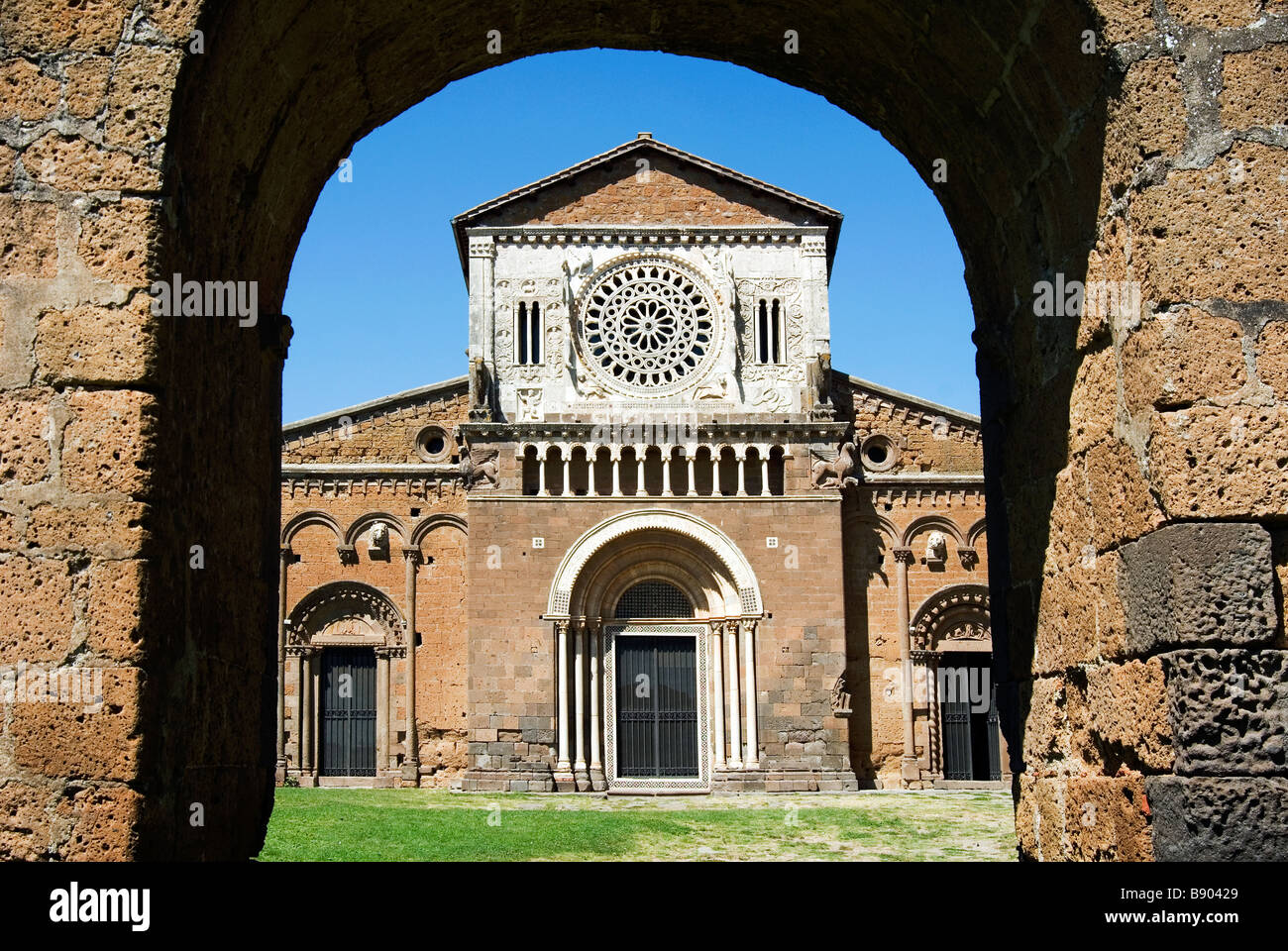St peter church tuscania hi-res stock photography and images - Alamy