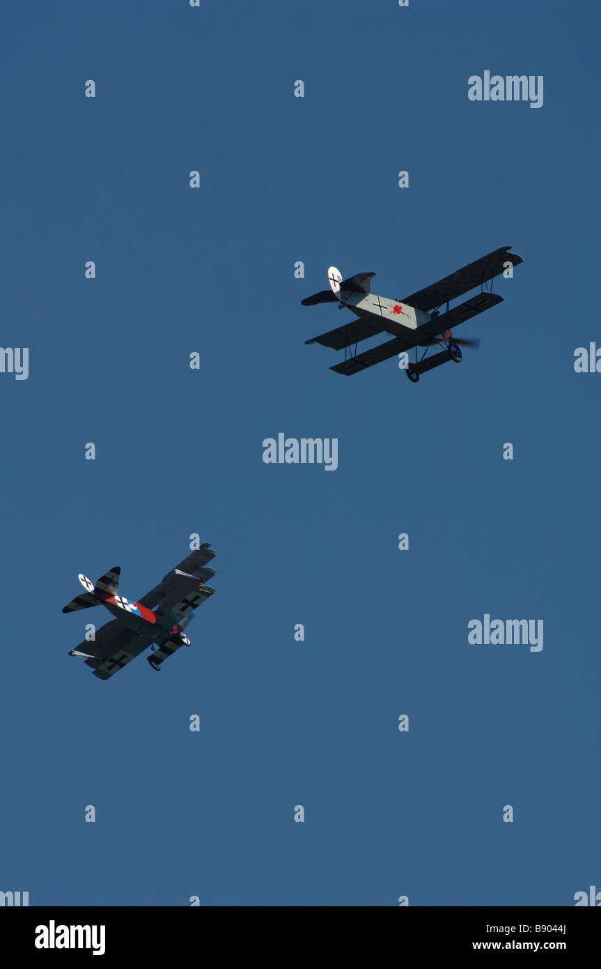 Dogfight hi-res stock photography and images - Alamy