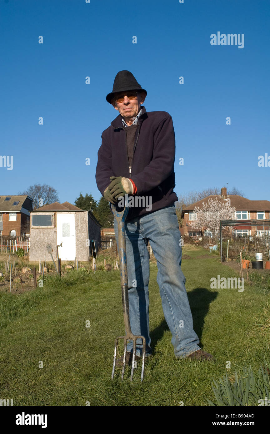 Gardening fork grass hi-res stock photography and images - Alamy
