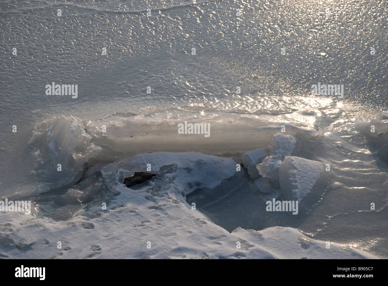 Packed ice hi-res stock photography and images - Alamy