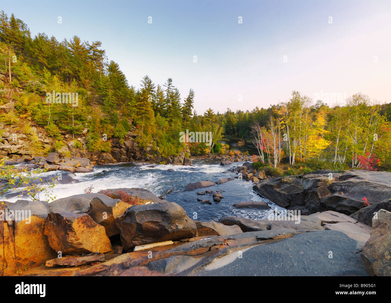 Sudbury basin hi-res stock photography and images - Alamy