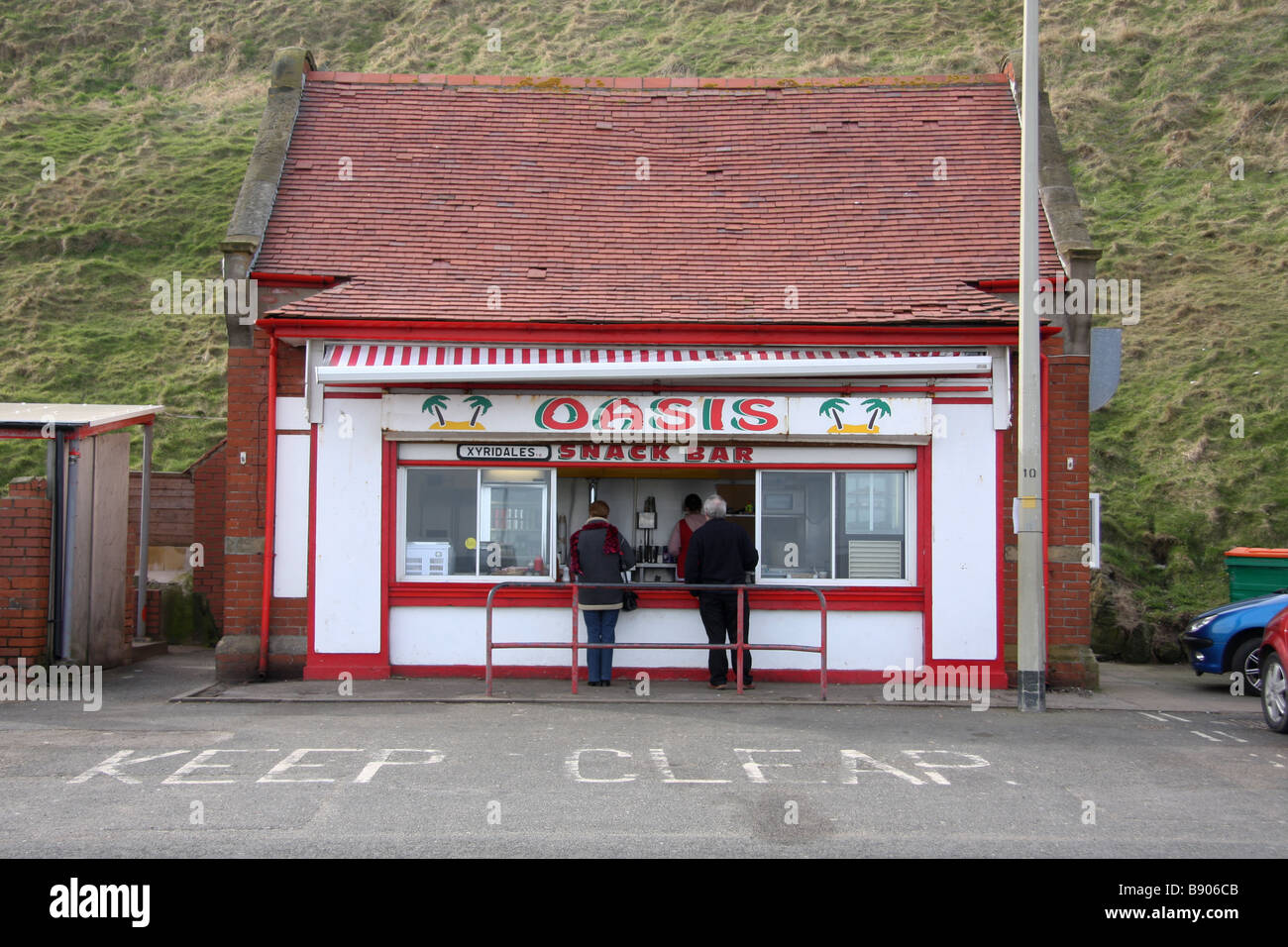 A typical beach side cafe on the British coast Stock Photo - Alamy