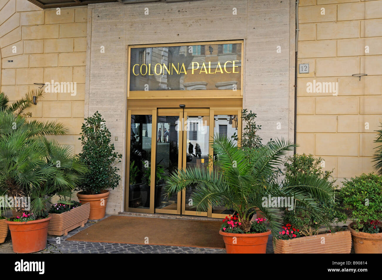 Colonna palace hi-res stock photography and images - Alamy