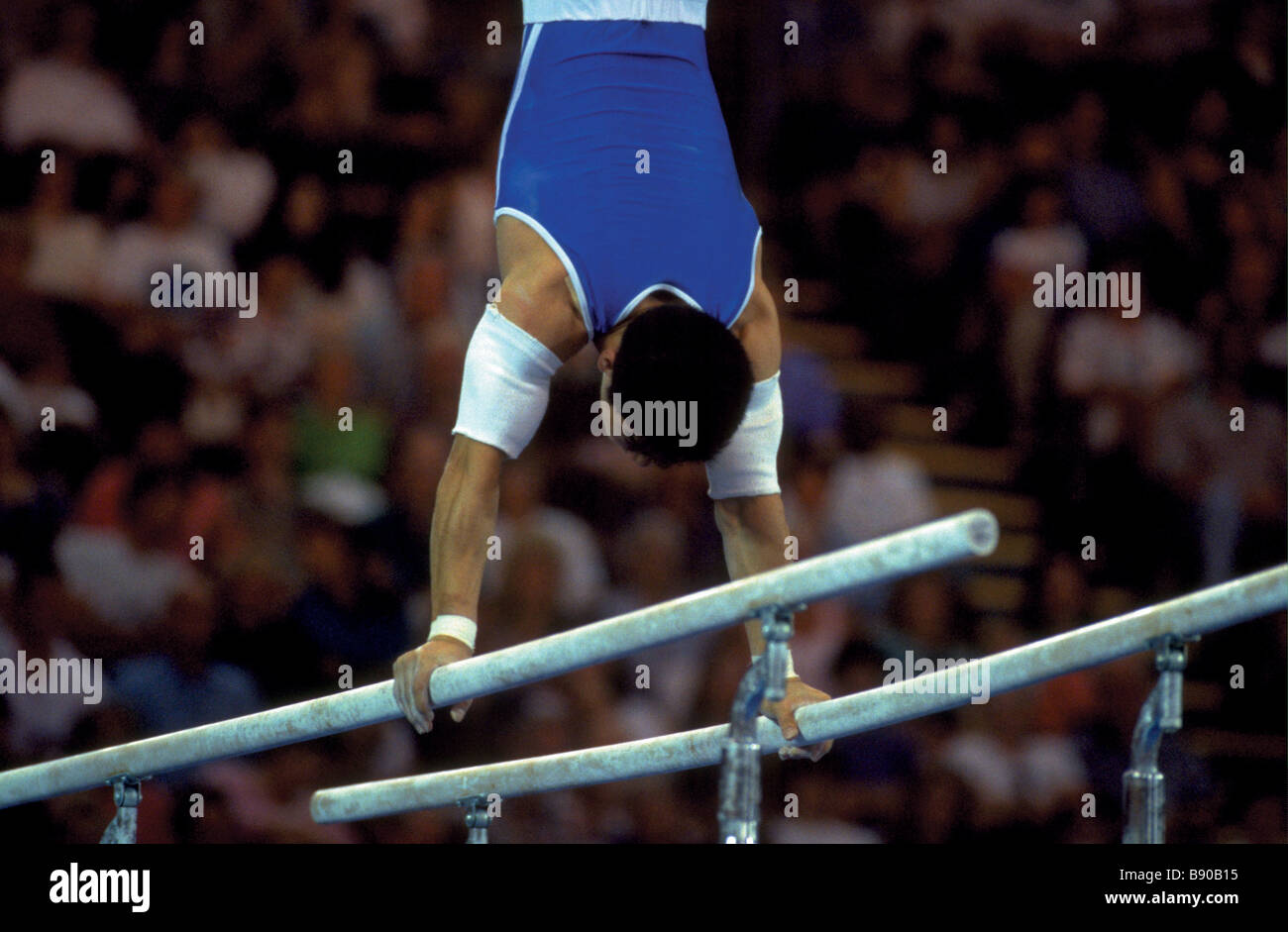 FL0931, T Bonderud; Gymnast Parallel Bars Stock Photo - Alamy
