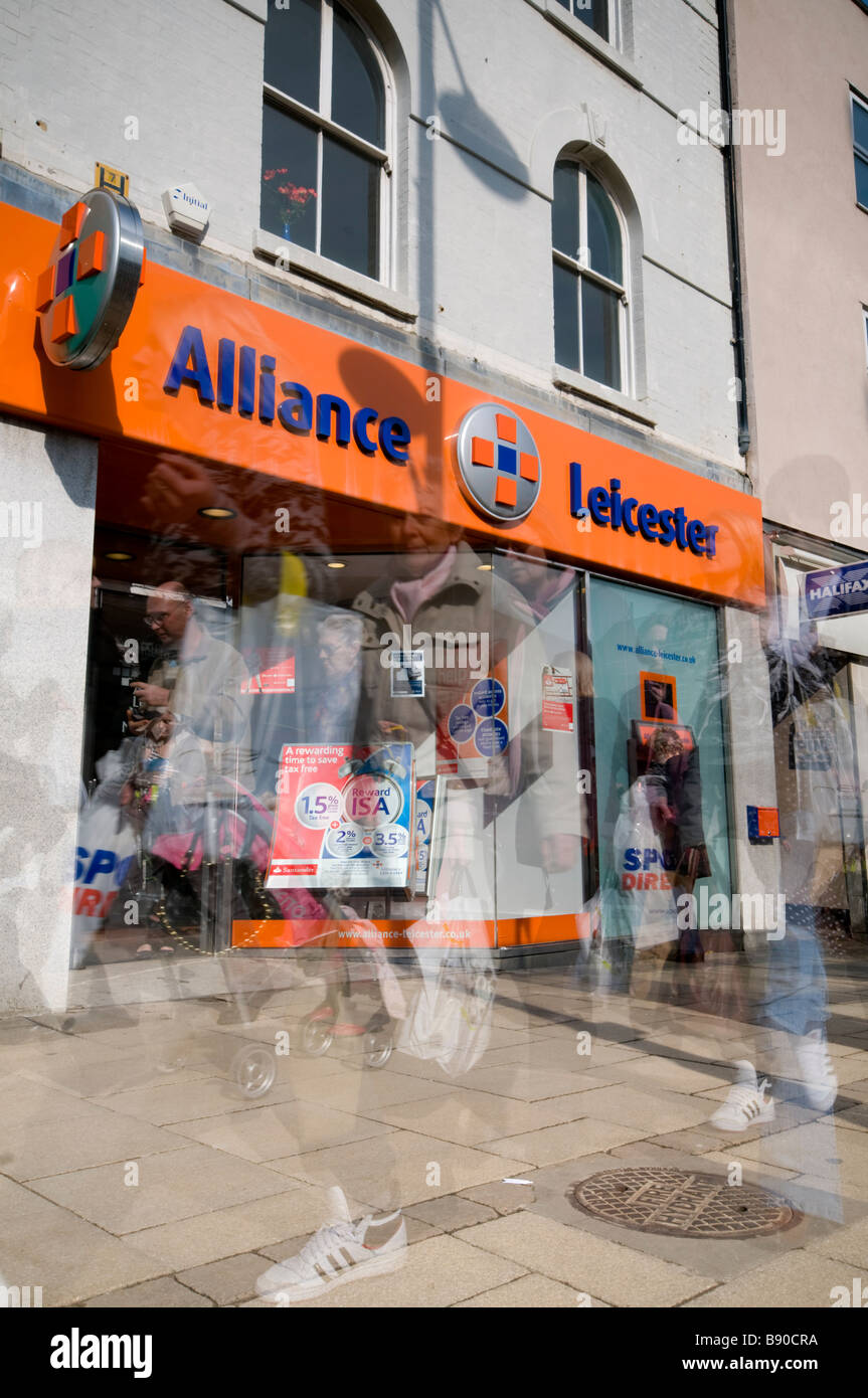 Alliance and Leicester High street Bank Shop Front Stock Photo - Alamy