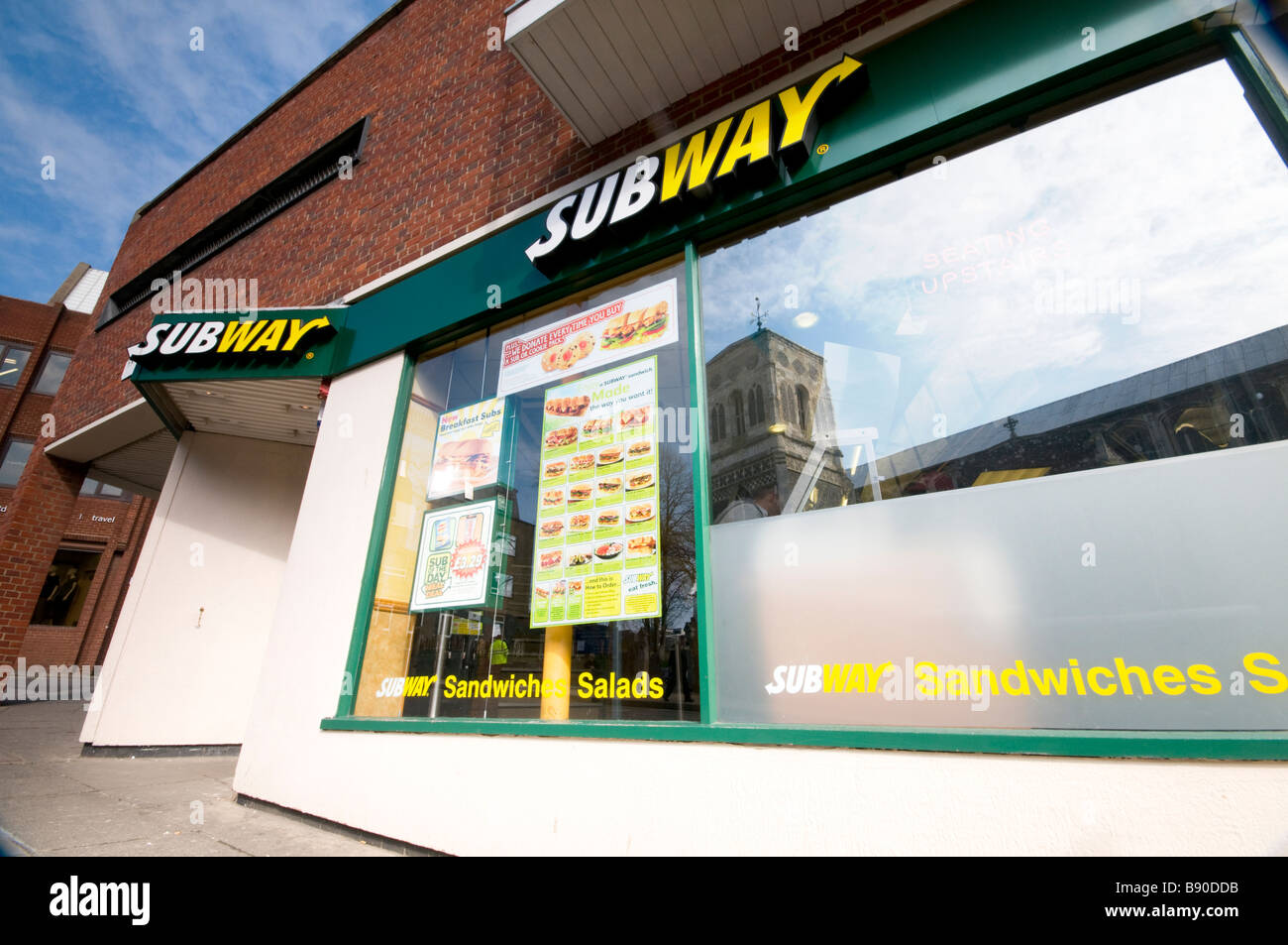 Subway restaurant uk hi-res stock photography and images - Alamy
