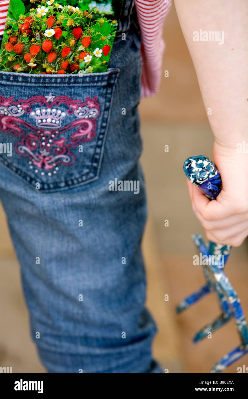 Seed packet hi-res stock photography and images - Alamy