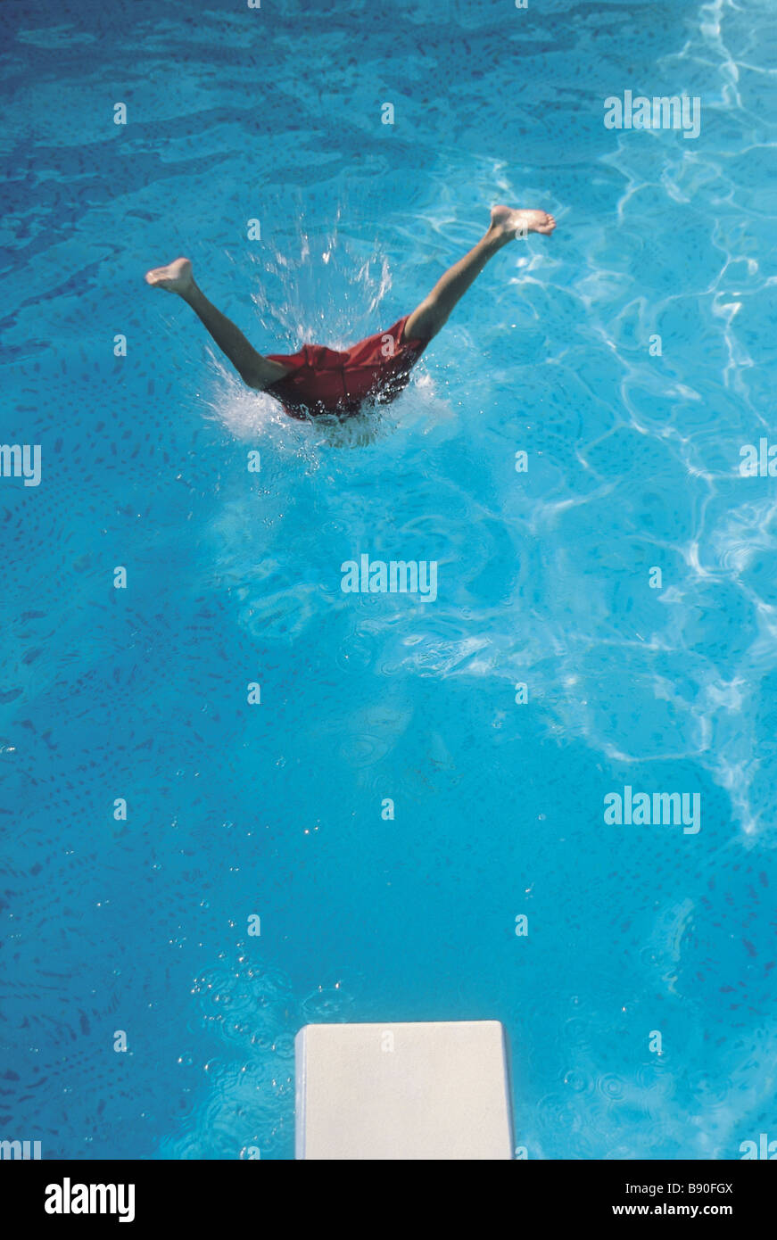 Diving board swimming pool rear view hi-res stock photography and ...