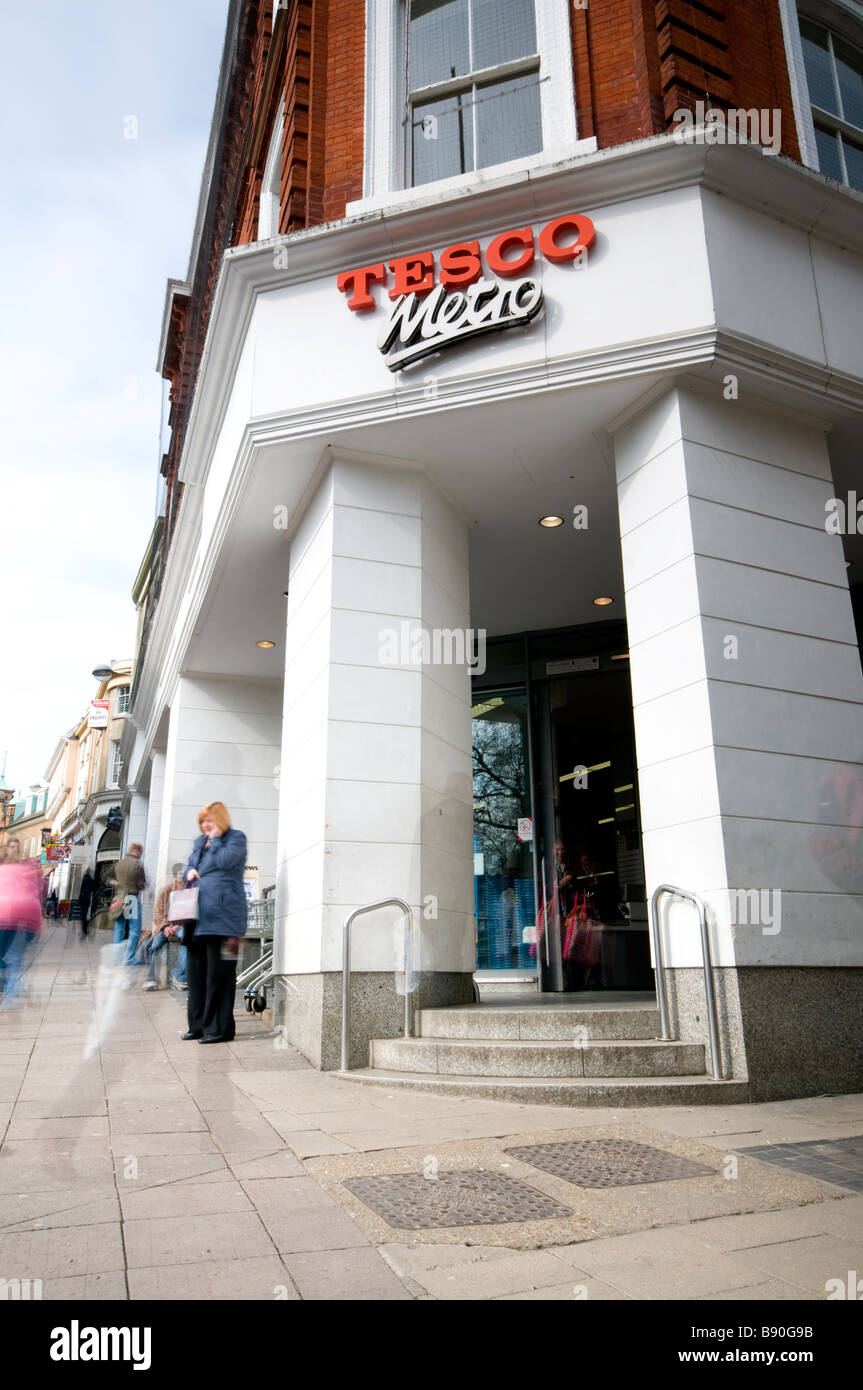 Tesco Metro Store Norwich UK Stock Photo - Alamy