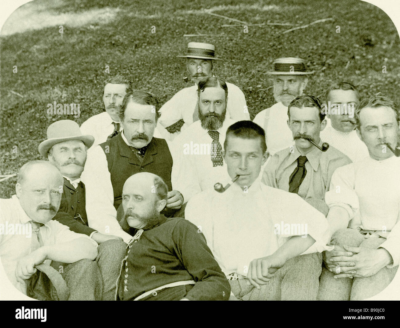 FL3228, ANCESTRAL PHOTO; Group portrait men seated outdoors Stock Photo ...