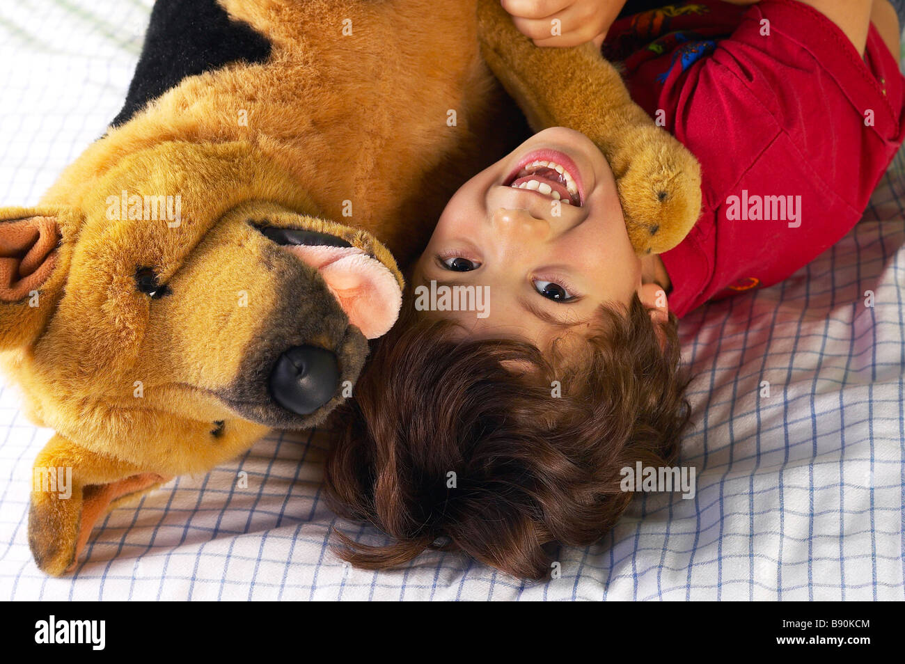 FV3879, Matthew Plexman; Girl Played Stuffed Toy Dog Stock Photo - Alamy