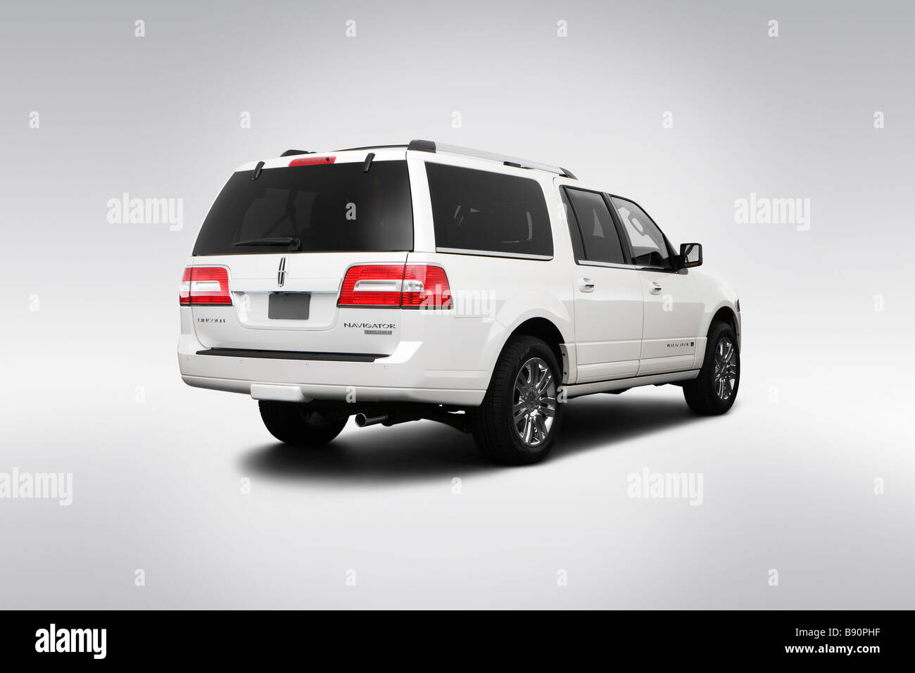 Lincoln navigator 4x4 hi-res stock photography and images - Alamy