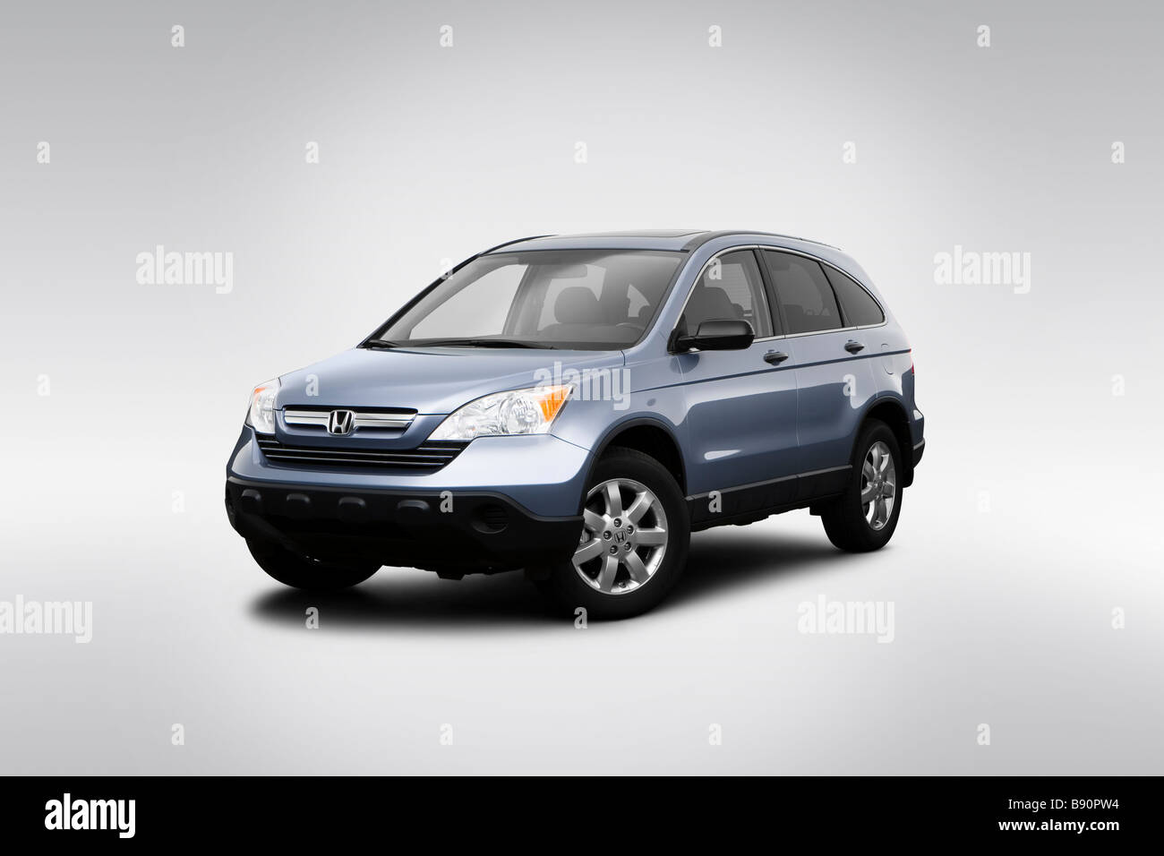 2009 Honda CR-V EX in Blue - Front angle view Stock Photo - Alamy