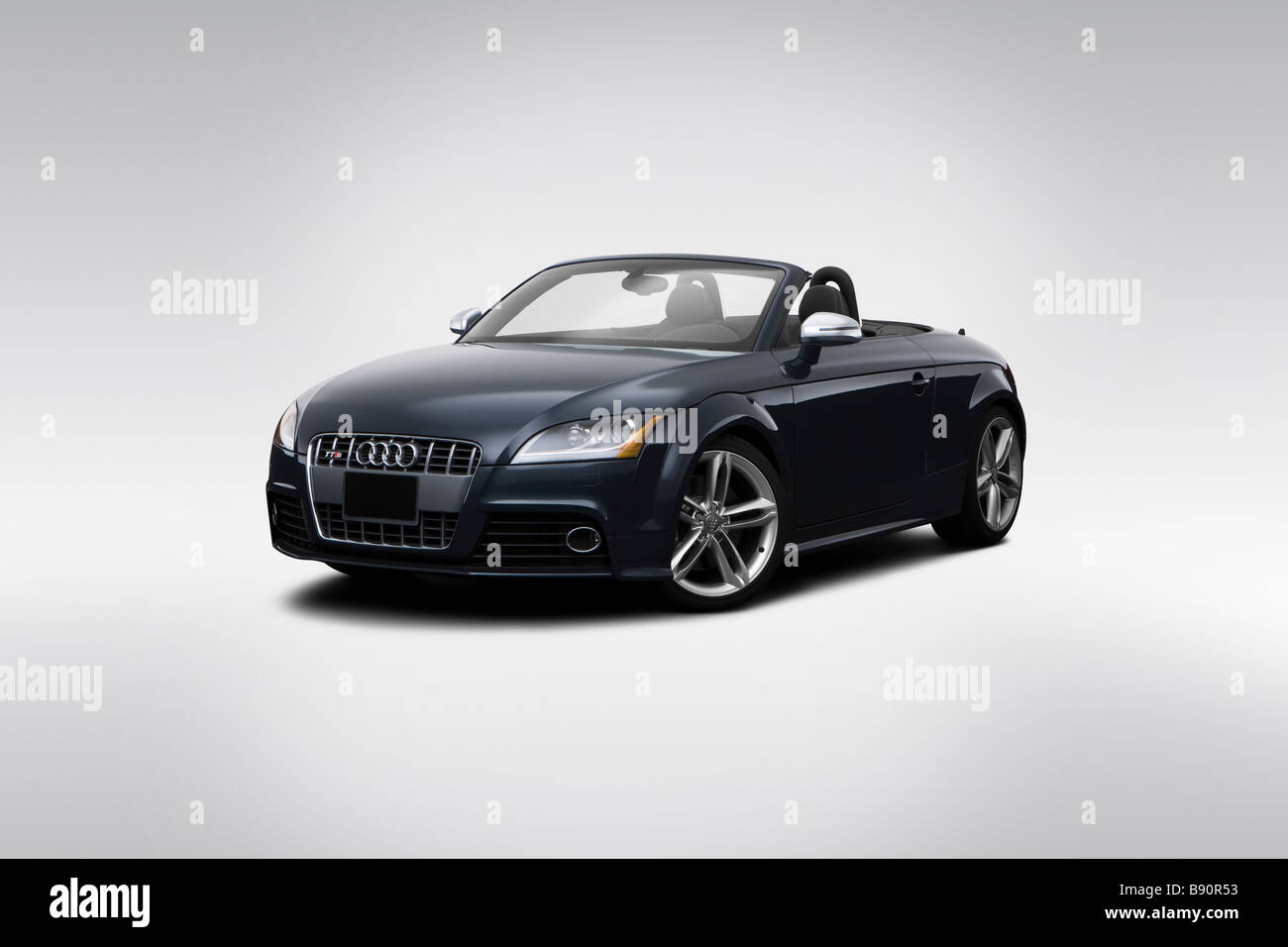 Front side view car audi hi-res stock photography and images - Alamy