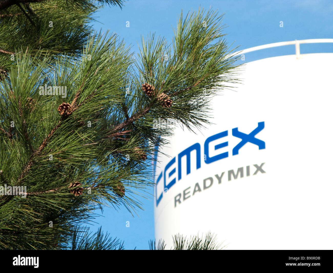 Cemex hi-res stock photography and images - Alamy