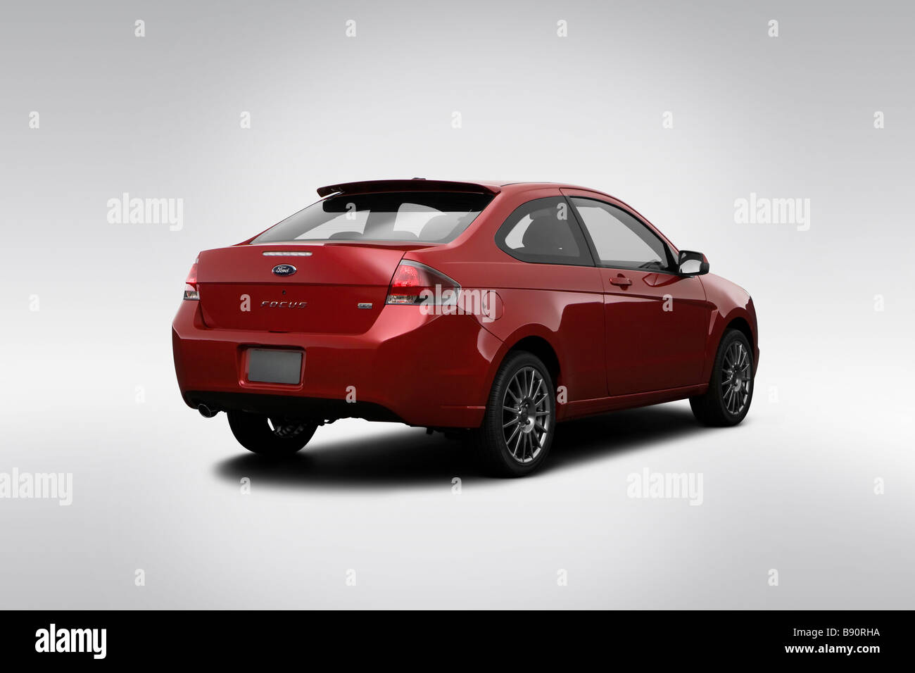 2009 Ford Focus SES in Red - Rear angle view Stock Photo - Alamy