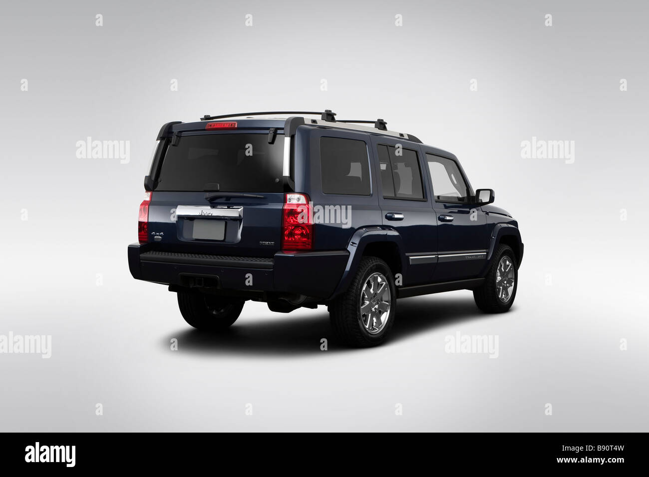Jeep commander hi-res stock photography and images - Alamy
