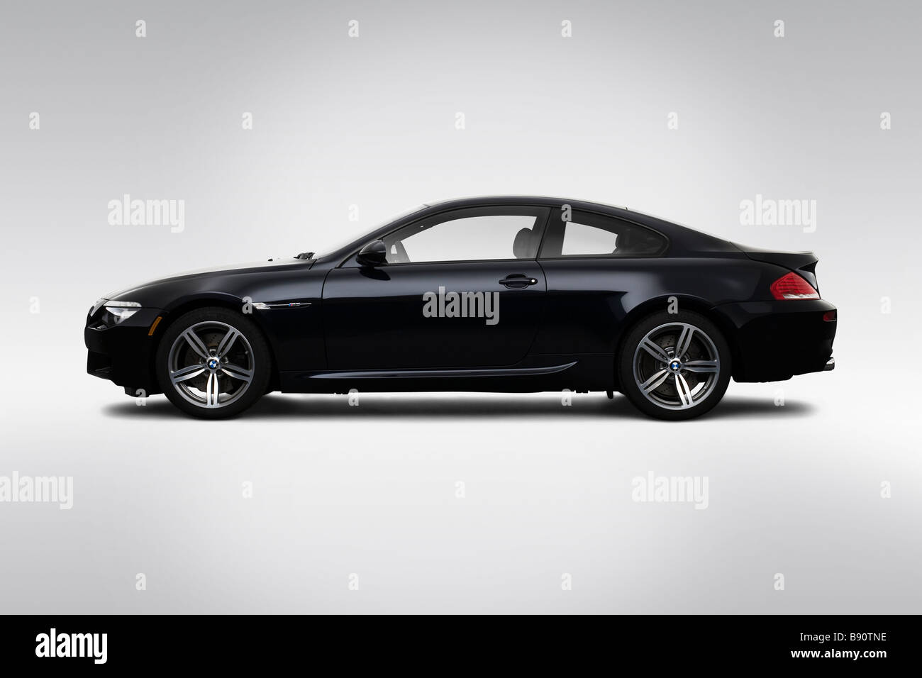 2009 BMW 6-series M6 in Black - Drivers Side Profile Stock Photo - Alamy
