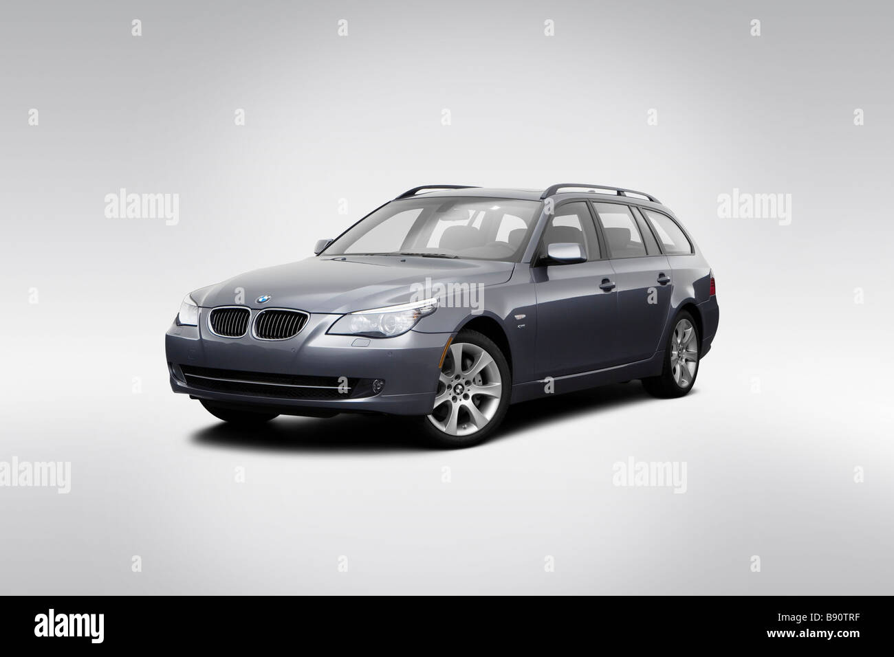 2009 BMW 5-series 535xi Sports Wagon in Gray - Front angle view Stock ...