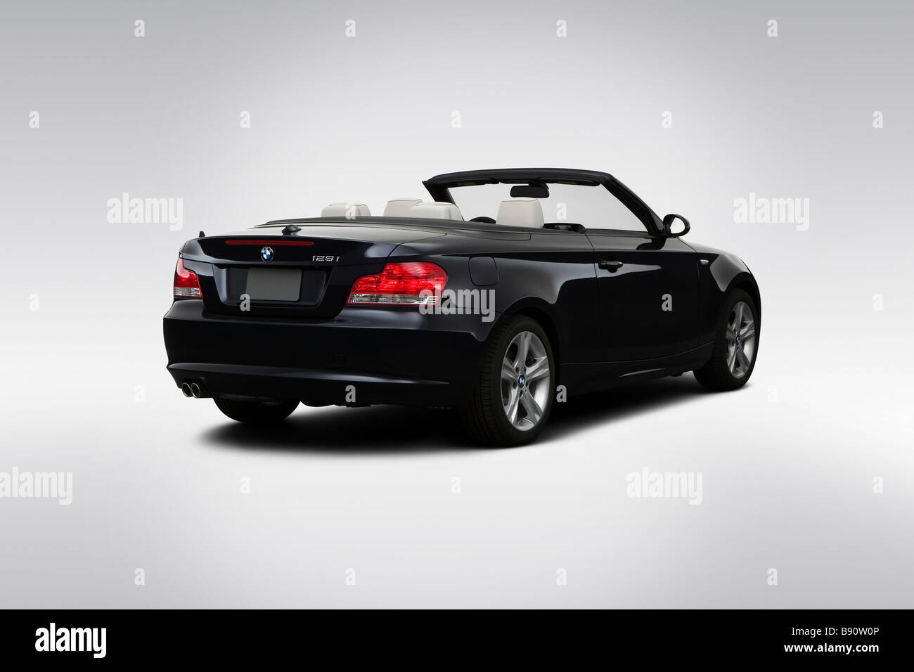 Rectractable hi-res stock photography and images - Alamy