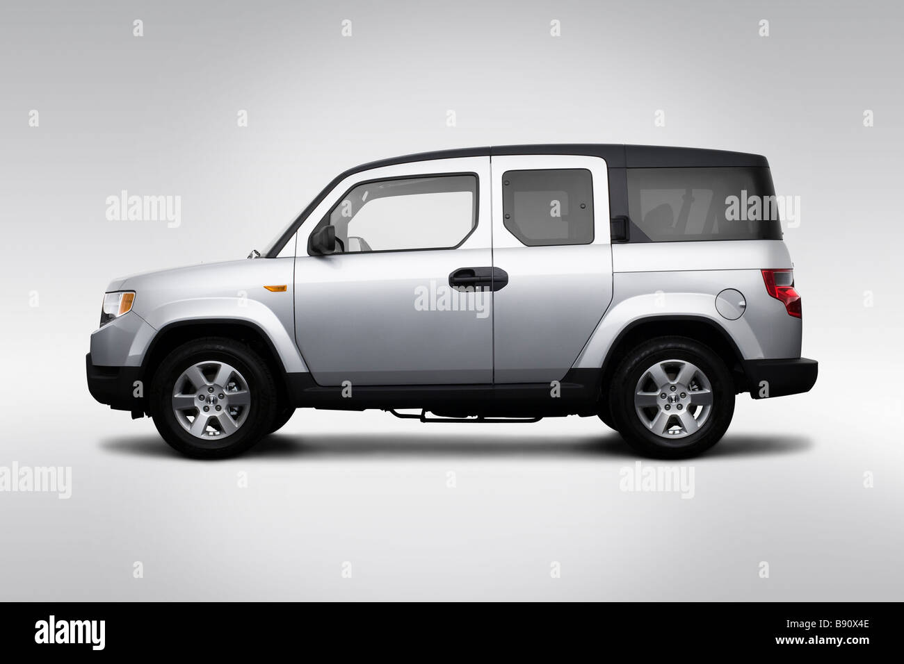 Honda element hi-res stock photography and images - Alamy