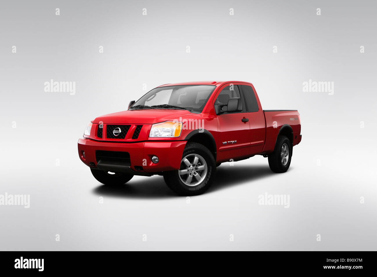 2009 Nissan Titan PRO-4X in Red - Front angle view Stock Photo - Alamy
