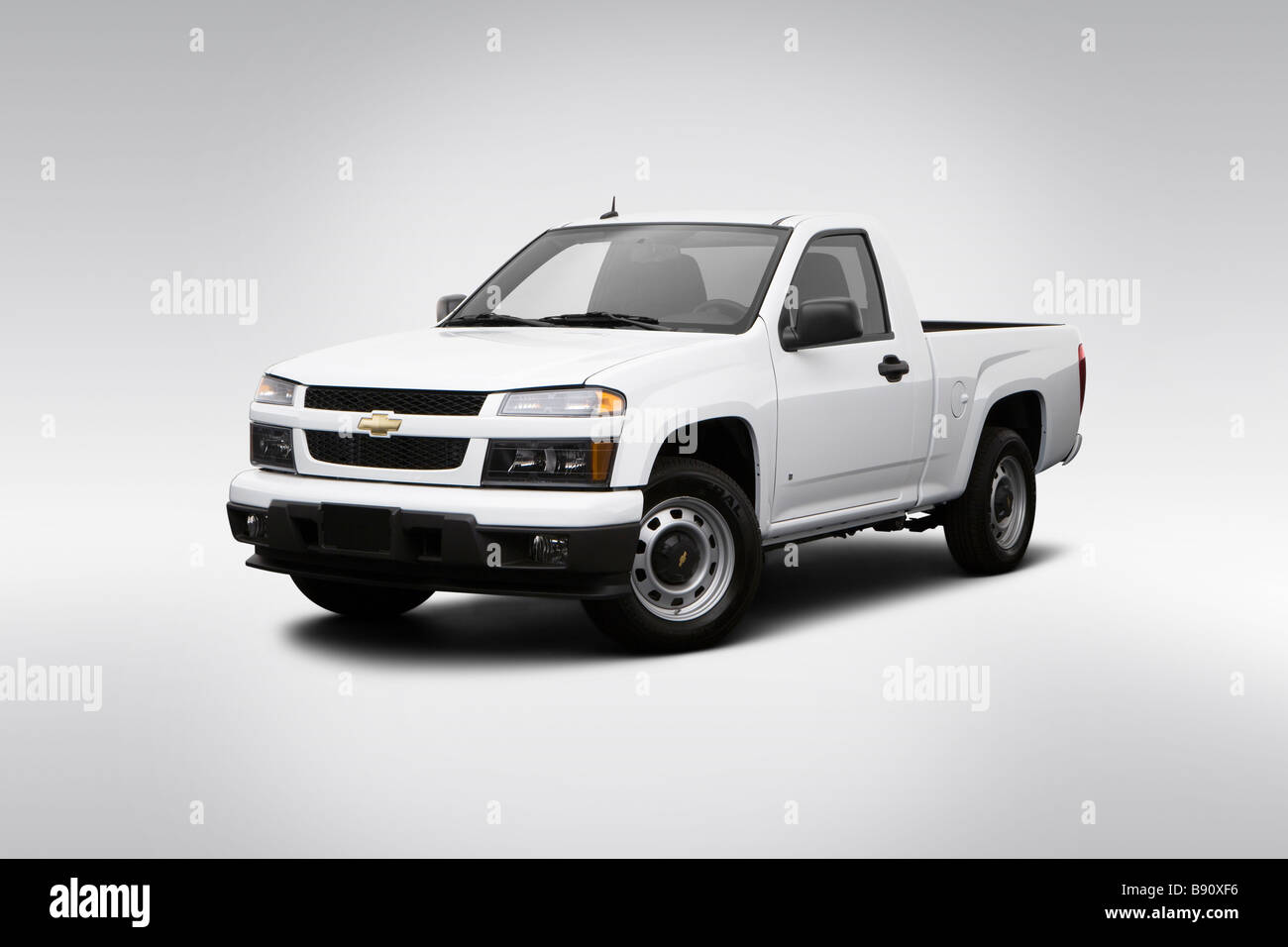 Chevrolet truck front grille hi-res stock photography and images - Alamy