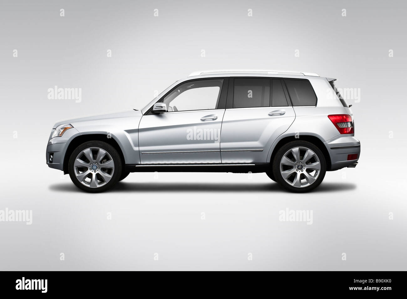 Glk350 2022 White